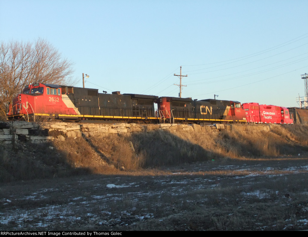 CN 2632